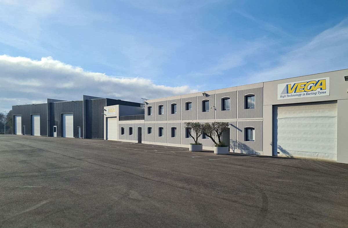 Contact | Vegatyres - Vega Srl Saronno VA Italy